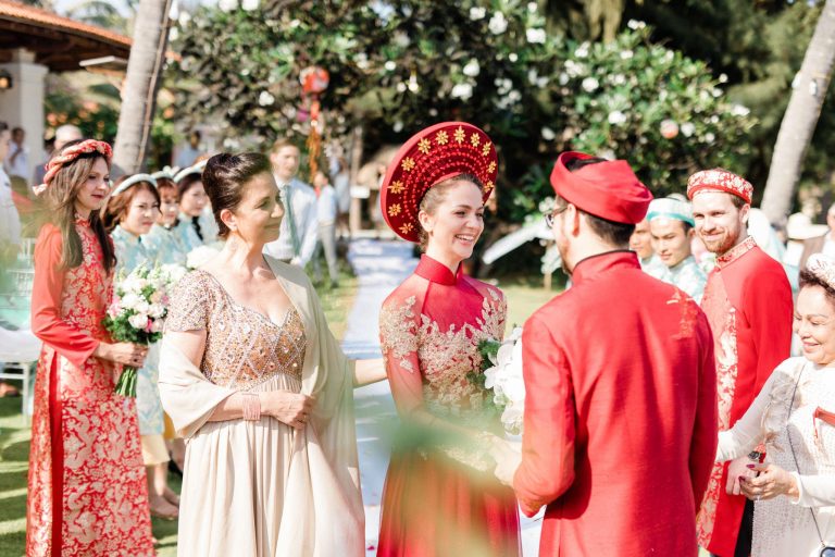 Isabelle & Kim | Phan Thiet, Vietnam - Wedding photographer Geneva ...